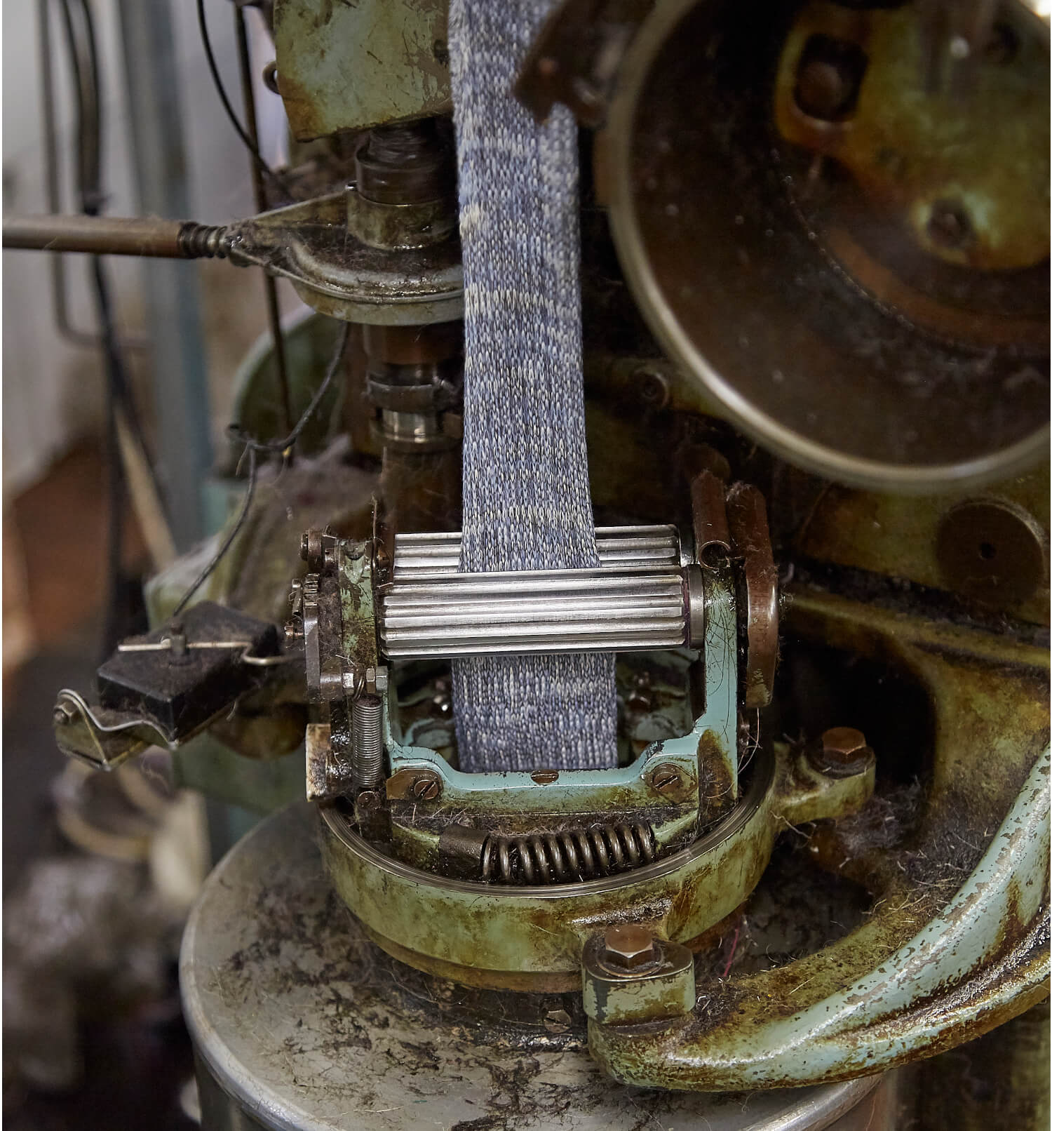 J Alex Swift – Luxury SocksBehind the scenes - sock manufacturing in ...